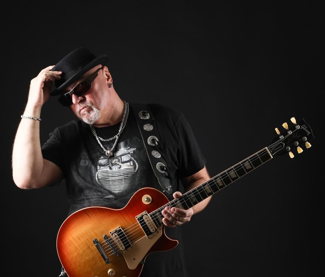 Videopremiere: Armin Sabol mit ›Going Down‹